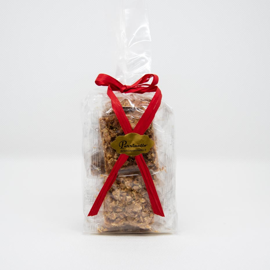Crunchy with Sicilian almonds: Italian handcrafted products - Ghiottoitaly