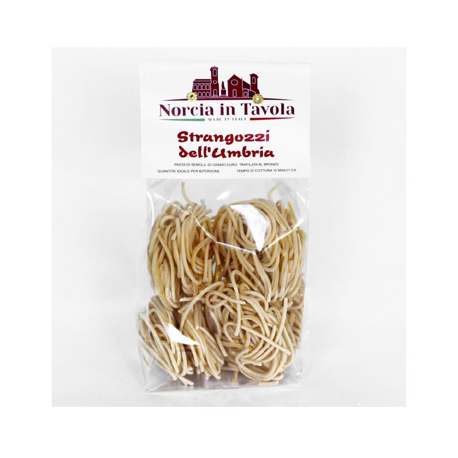 Umbrian Strangozzi pasta: Italian handcrafted products - Ghiottoitaly